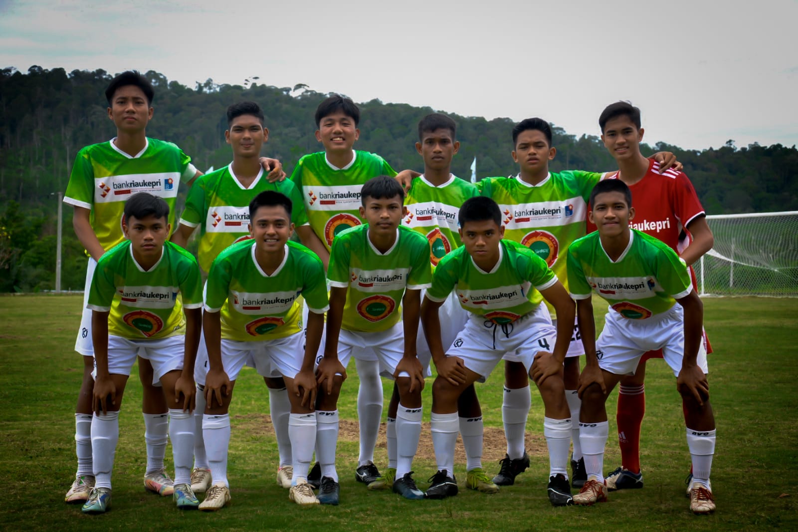Tim Sepak Bola Tanjungpinang Tekuk Tim Popda Kota Batam 1-0, Gladiator ... Tim Sepak Bola Tanjungpinang Tekuk Tim Popda Kota Batam 1-0, Gladiator ...